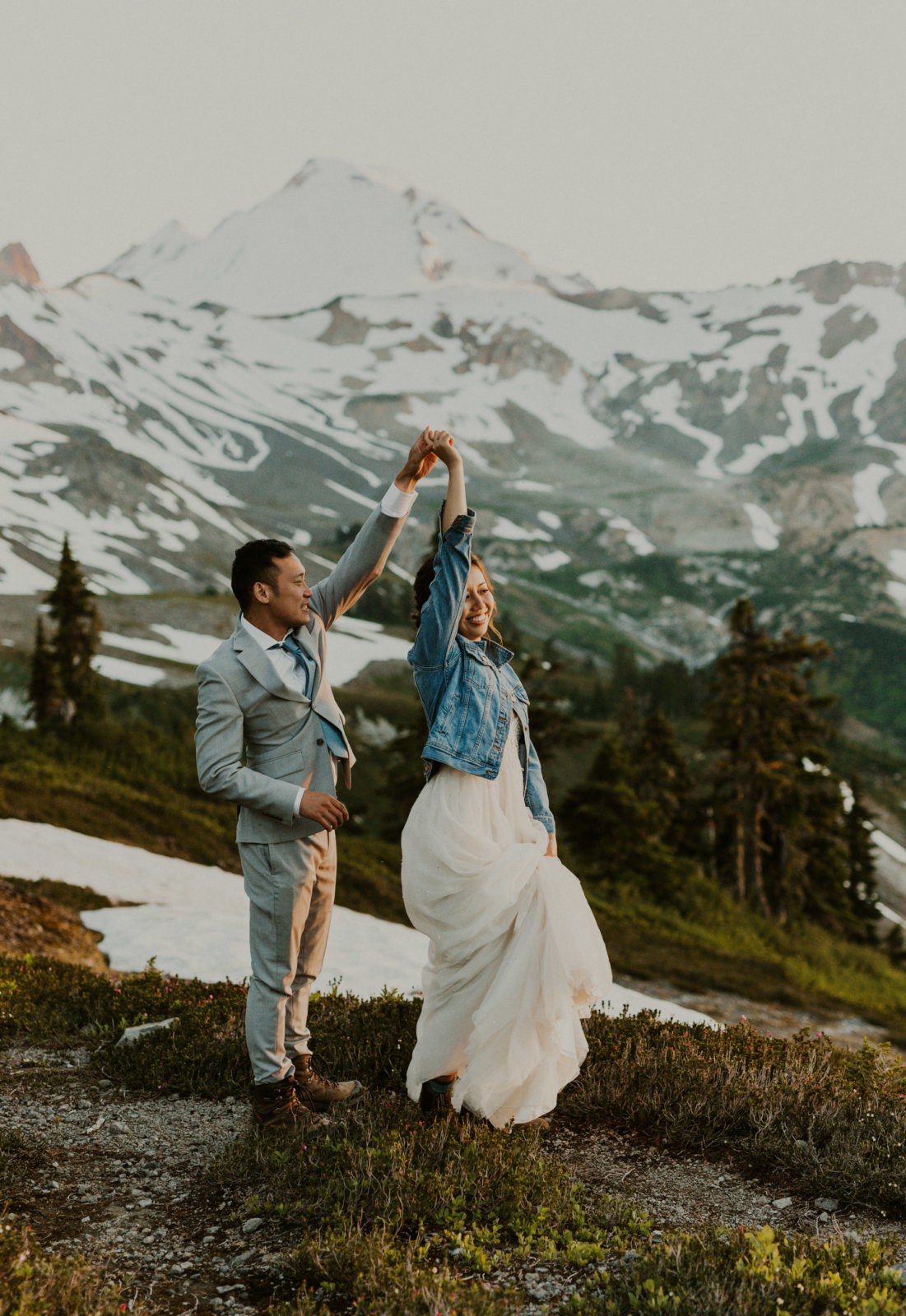 Creating an Elopement Timeline | How to Plan an Elopement